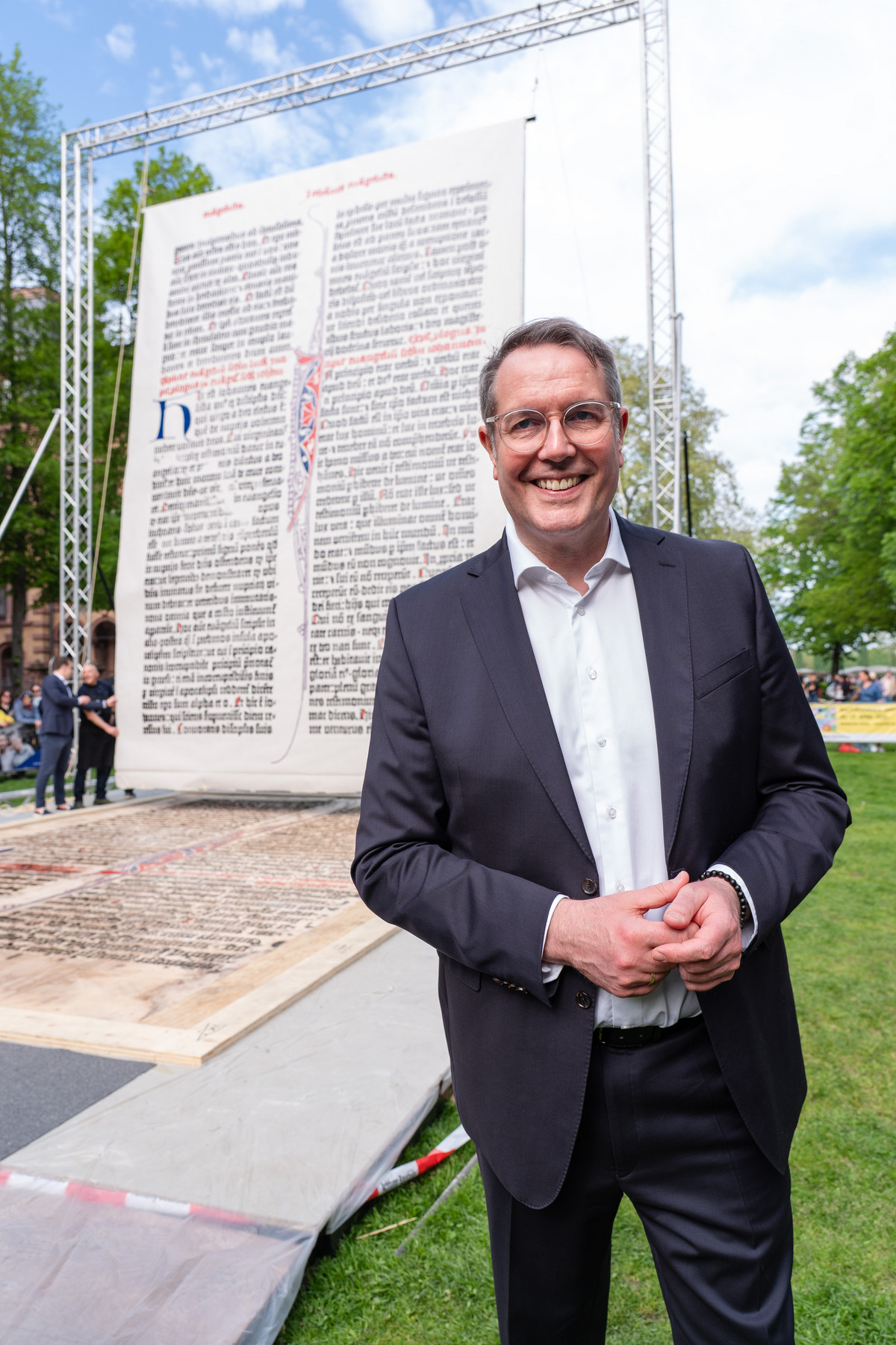 Ministerpräsident Alexander Schweitzer und Kulturministerin Katharina Binz eröffnen Kultursommer ...