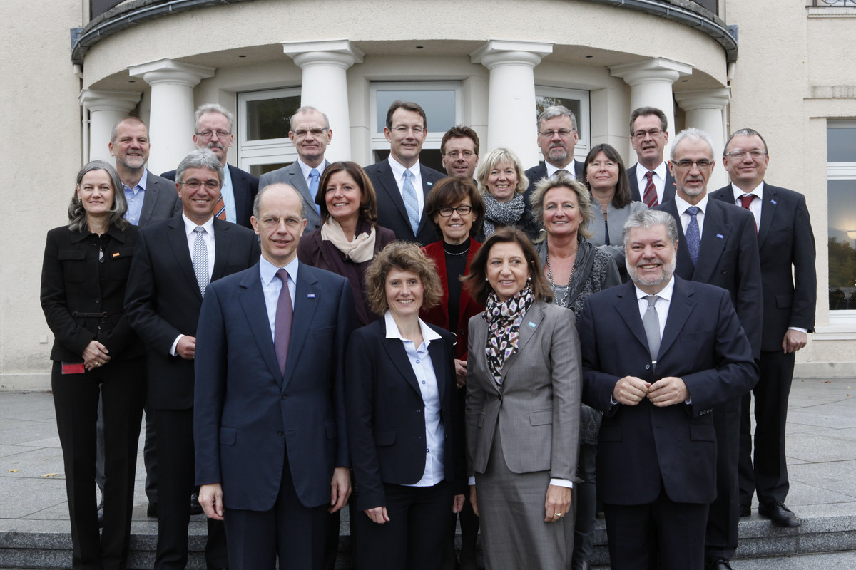 Meinungsaustausch mit dem Vorstand von BASF . Internetportal des Landes ...